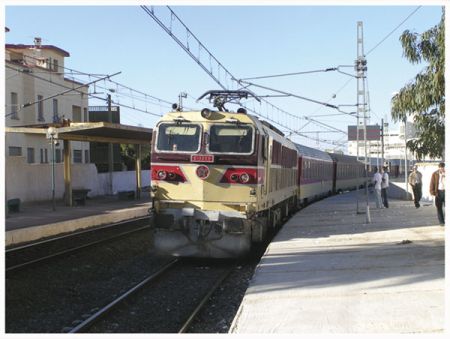 Morocco lays tracks towards a solar future - Ecofriend