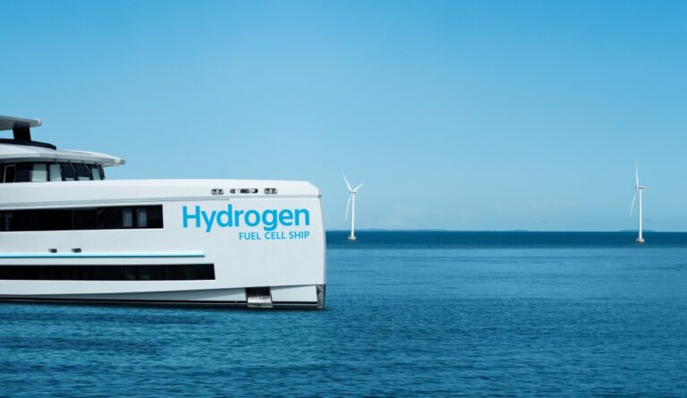 Top features of an environmentally friendly yacht - Ecofriend